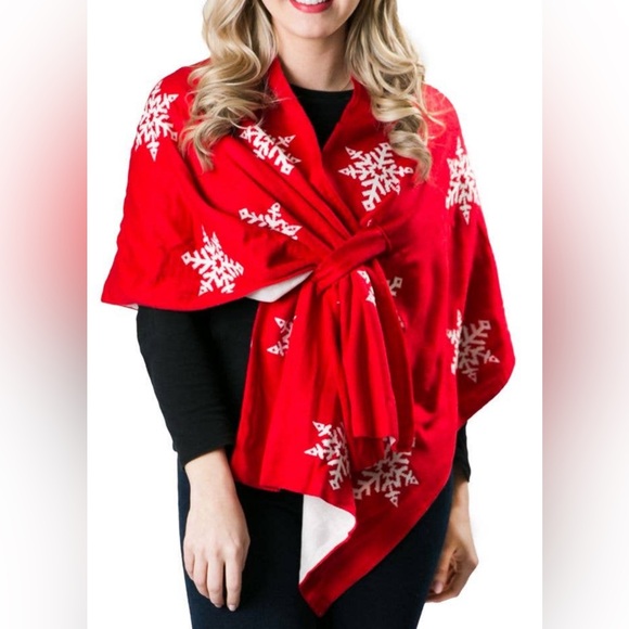 Top It Off | Accessories | Nwt Katie Knit Keyhole Snowflake Holiday ...